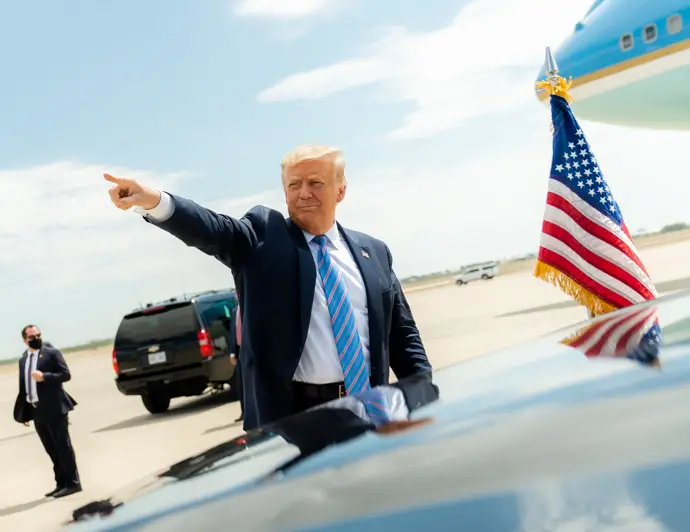 Trump Rocks Sneaker Con: Unveils Gold High-Tops & Ignites Wild Cheers ...