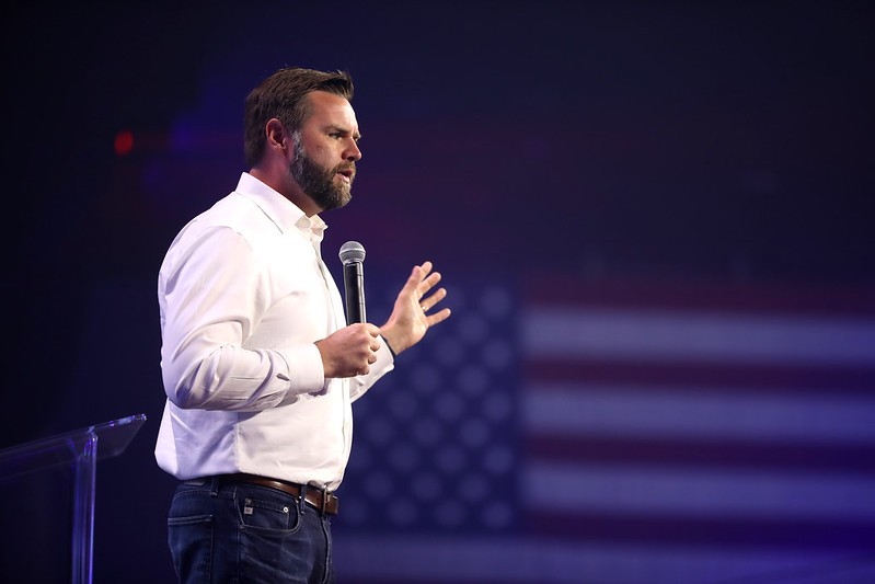 Vivek Ramaswamy Eyes JD Vance’s Senate Seat Amid Ambitions for Trump ...