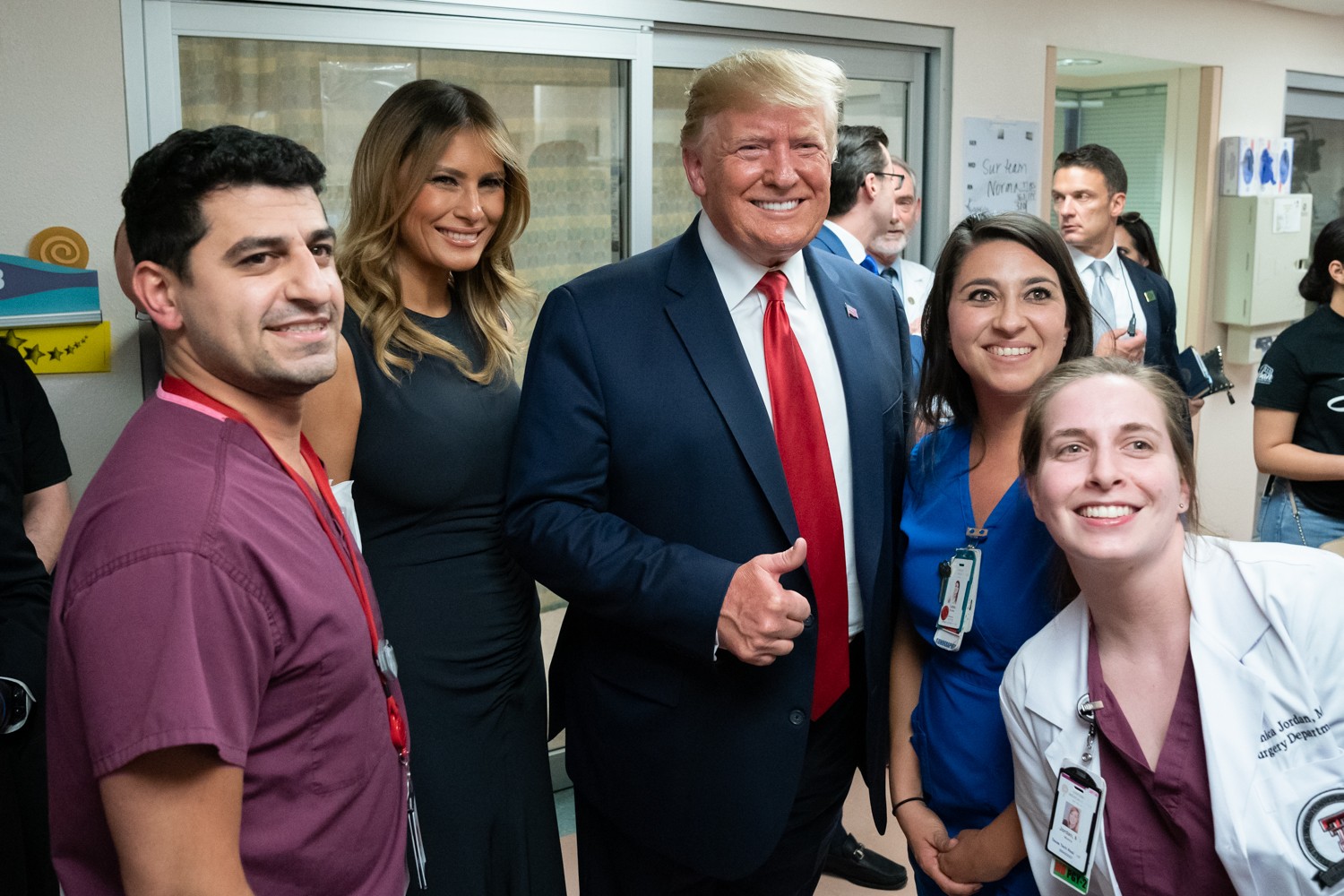Young Texan with Cancer Becomes Honorary Secret Service Member in Trump ...